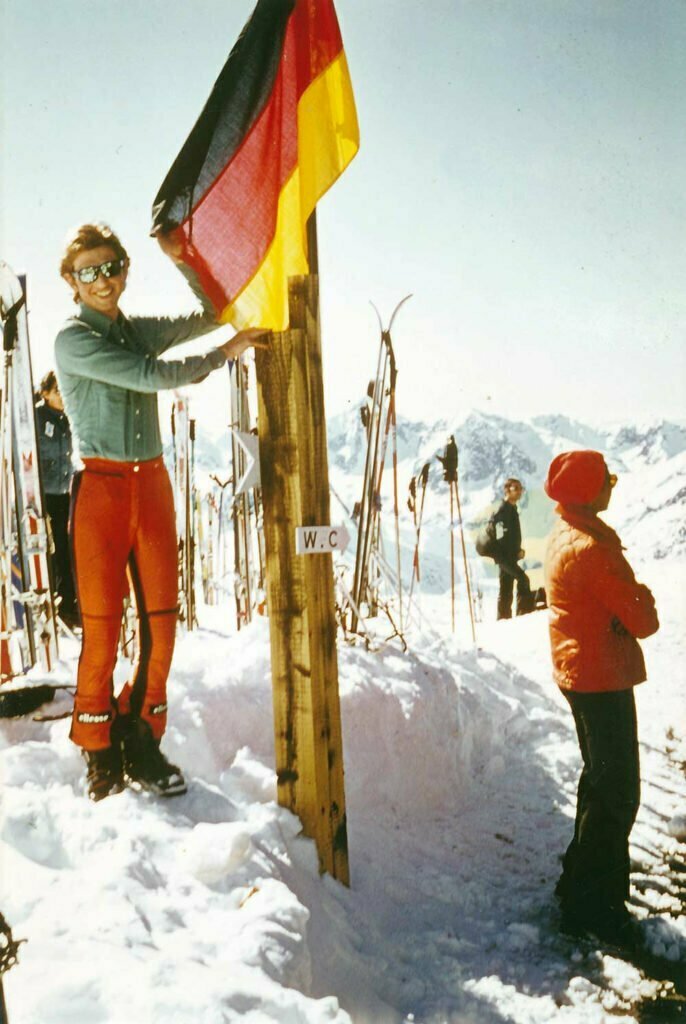 The story of the Frey Family - humanosh